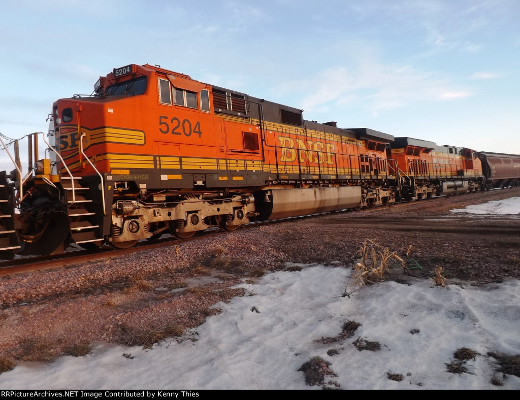 BNSF 5204